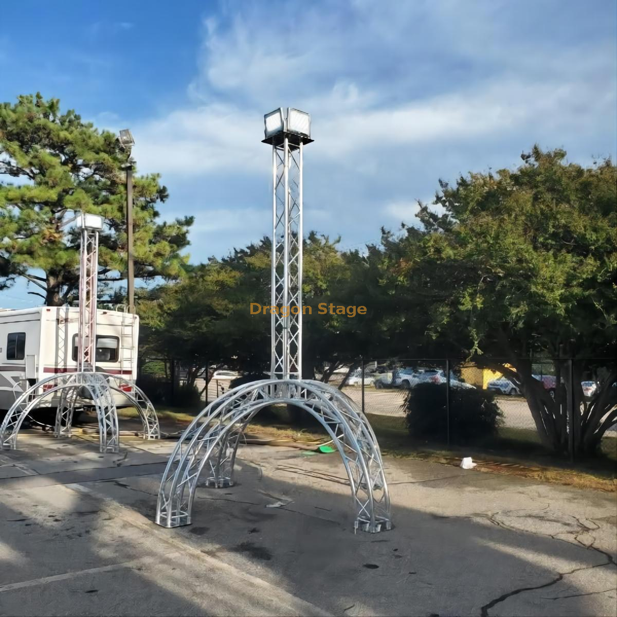 Custom Park Theme Christmas Light Tower Truss Design for Decoration ...