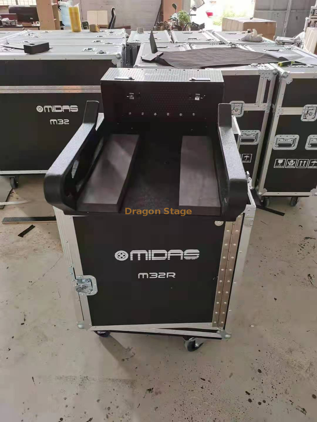 Dragon cases Dragon series road case for Midas M32 Mixer from China ...