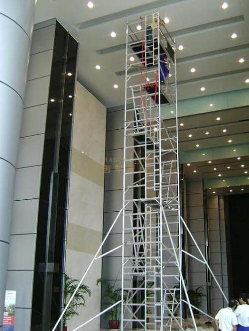 Portable Platform Double scaffolding with climbing ladder from China ...