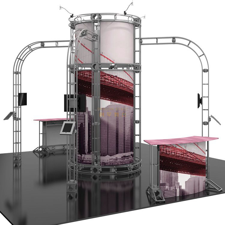 Modular 20x20 circular truss display