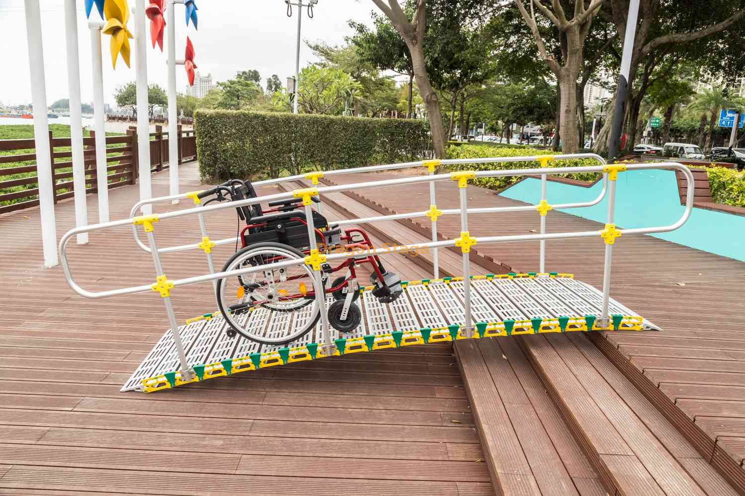 Aluminum Portable Wheelchair / Vehicle Unloading Ramp from China ...